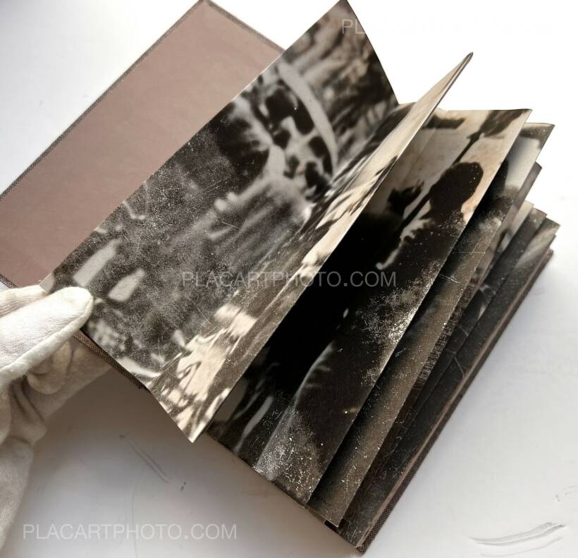 Roberto Aguirrezabala: Two Thousand Words (Edt of 20 signed), Self ...